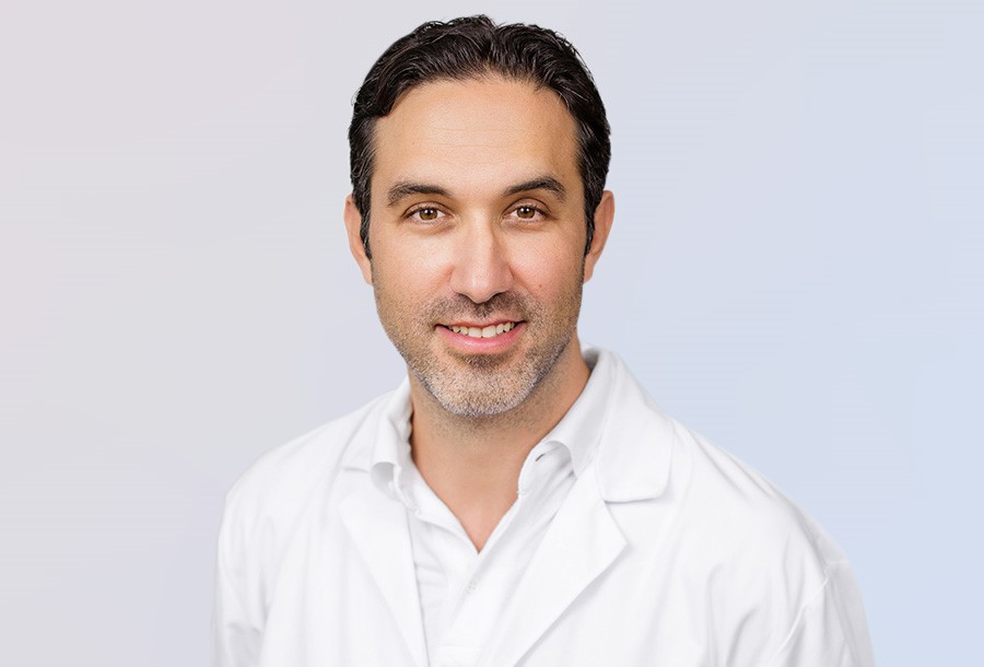 Dr. med. Dimitrios Chronas